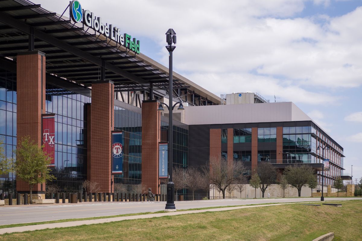 Globe Life Field: Ultimate Entrance Guide & Tips - The Stadiums Guide