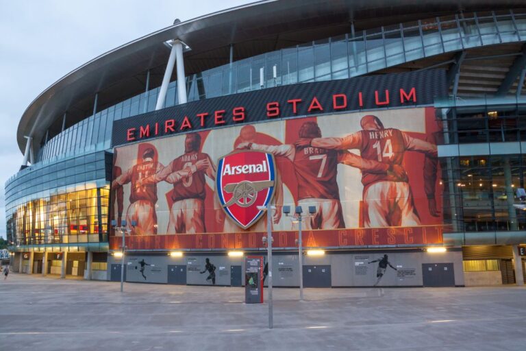 How to Get to Emirates Stadium: Quick and Easy Guide - The Stadiums Guide
